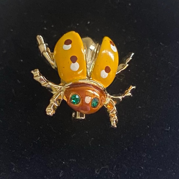 Vintage | Jewelry | Vintage Yellow Gold Beetle Bug Brooch Adorably ...